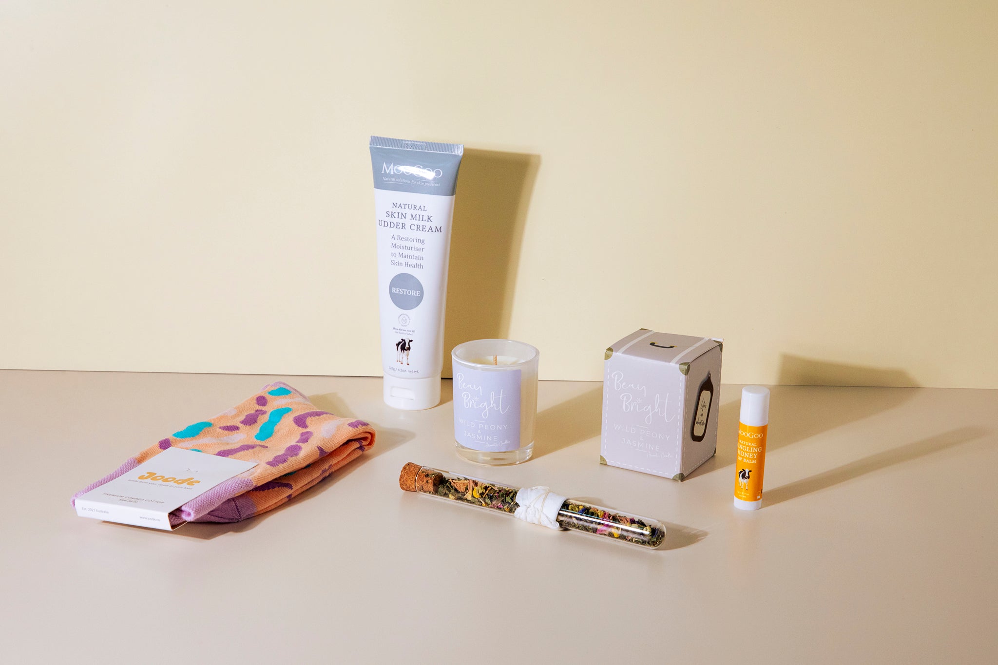 Care Package to Cheer up a loved one – Feel Better Box